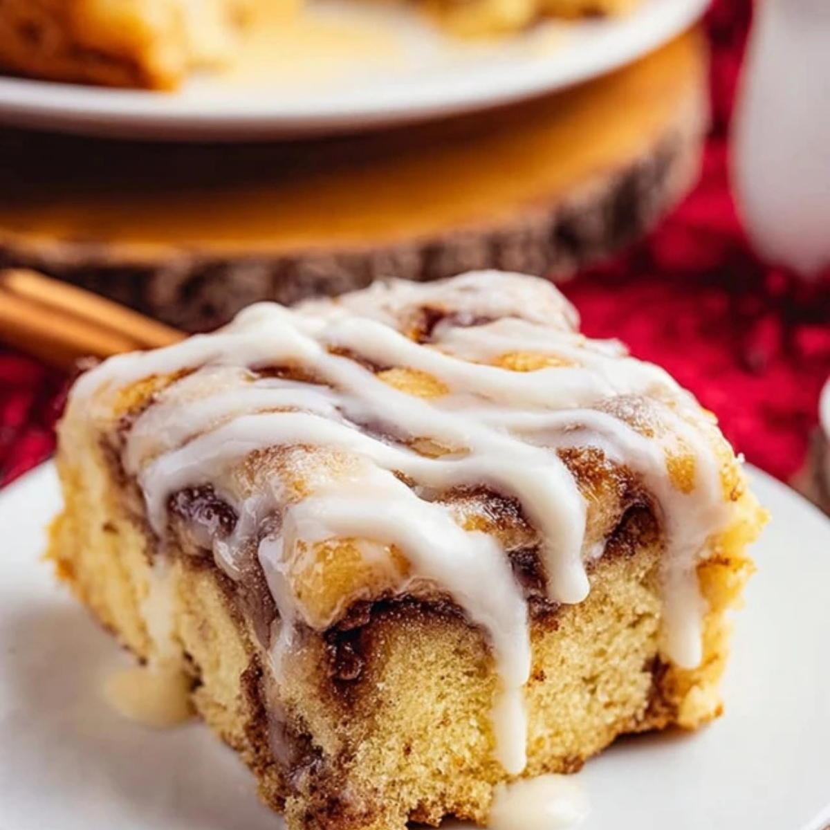 Cinnamon Roll Cake: A Simple, Delicious Twist on a Classic Favorite ...