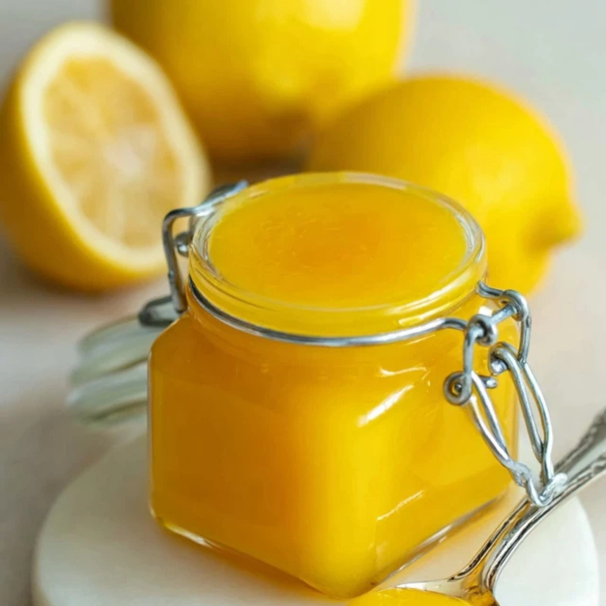 Meyer Lemon Curd Recipe: A Sweet & Tangy Delight for Any Occasion ...