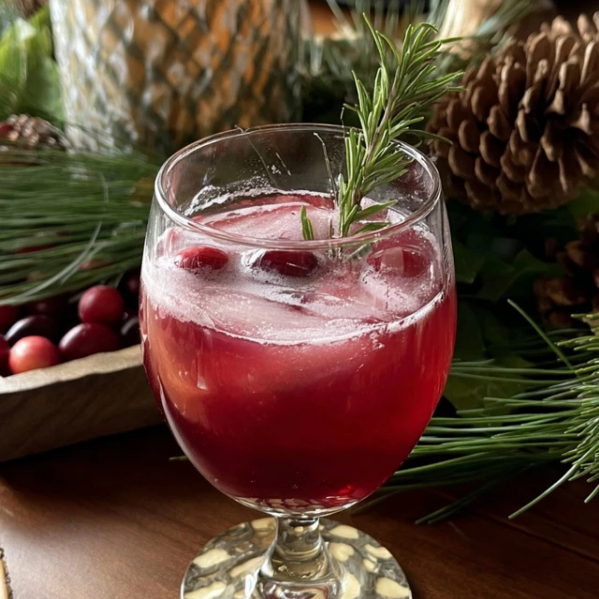 Winter Mocktail: Refreshing, Non-Alcoholic Beverage for the Season ...